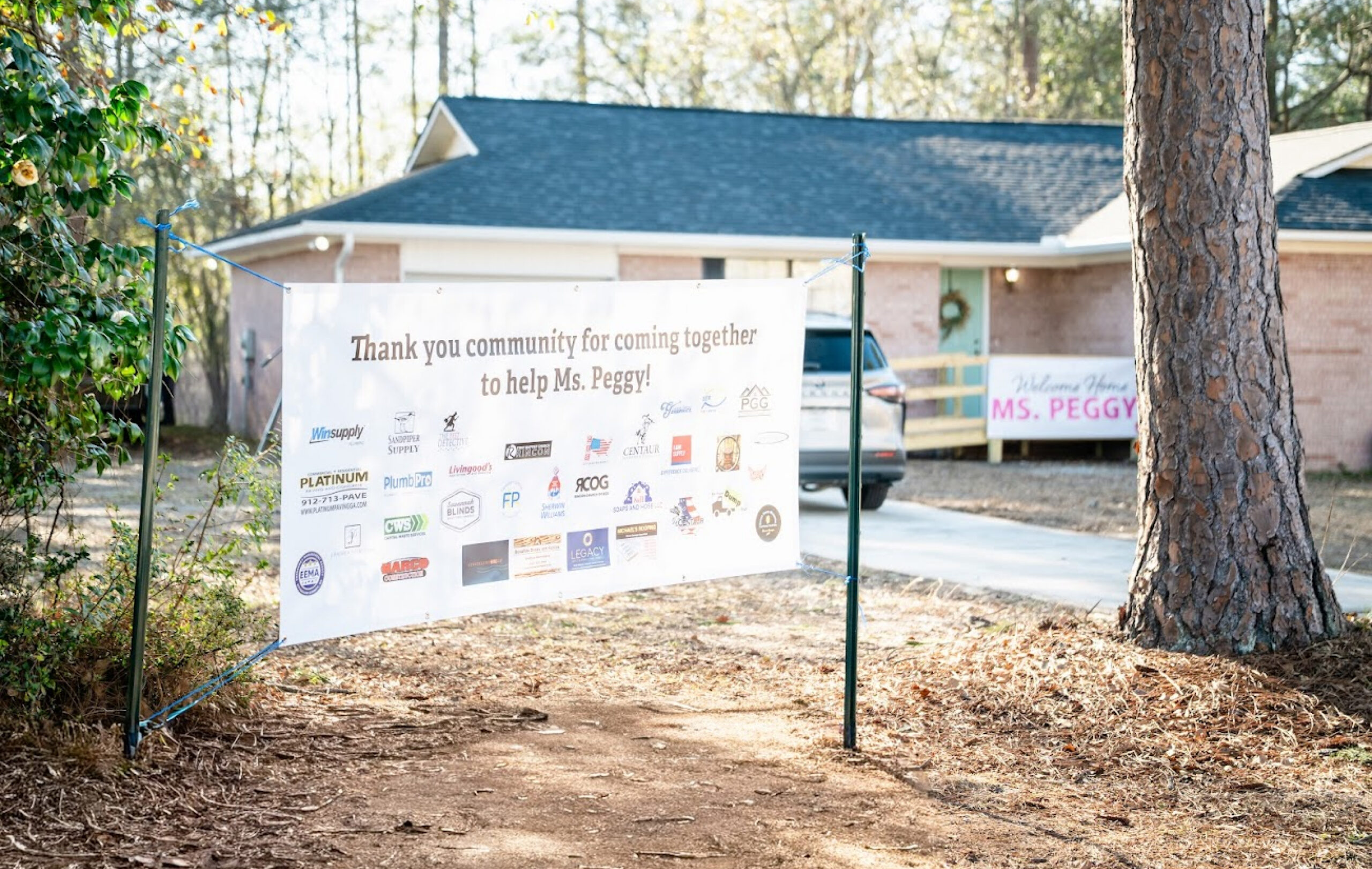 Rincon, Georgia community shows up to rebuild elderly woman’s home ...
